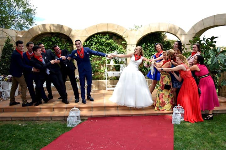 Las 10 fotos que no deben faltar en tu boda | Bodas